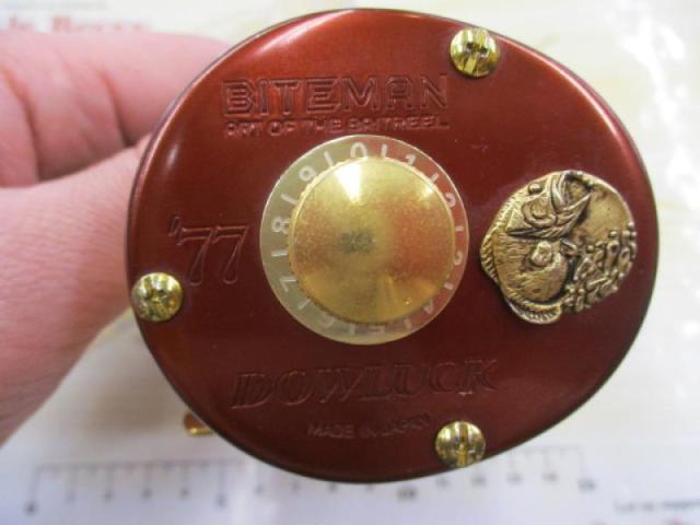 BITEMAN'77(左)｜TBオークション